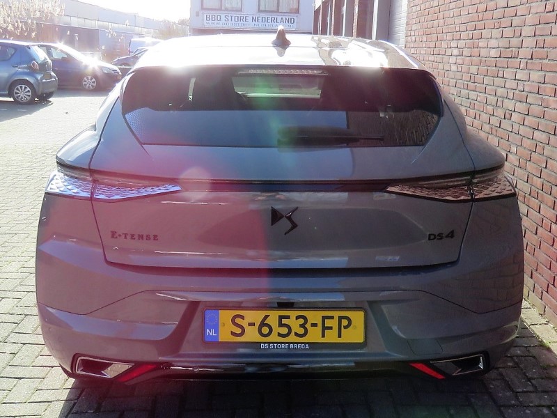 DS 4 E-Tense 225 PHEV Performance Line | Supershortlease